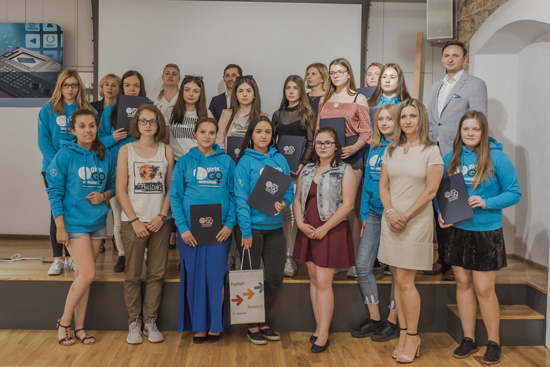 Girls GO Technology _2