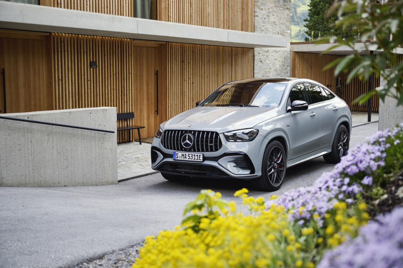 Nowy Mercedes-AMG GLE 53 HYBRID 4MATIC+: doskonałe osiągi na co dzień
