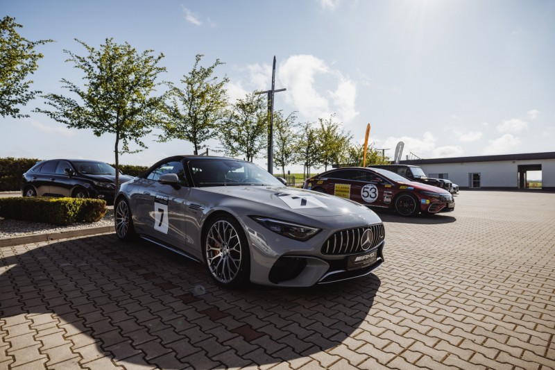 Wystartował nowy sezon szkoleń AMG Driving Academy