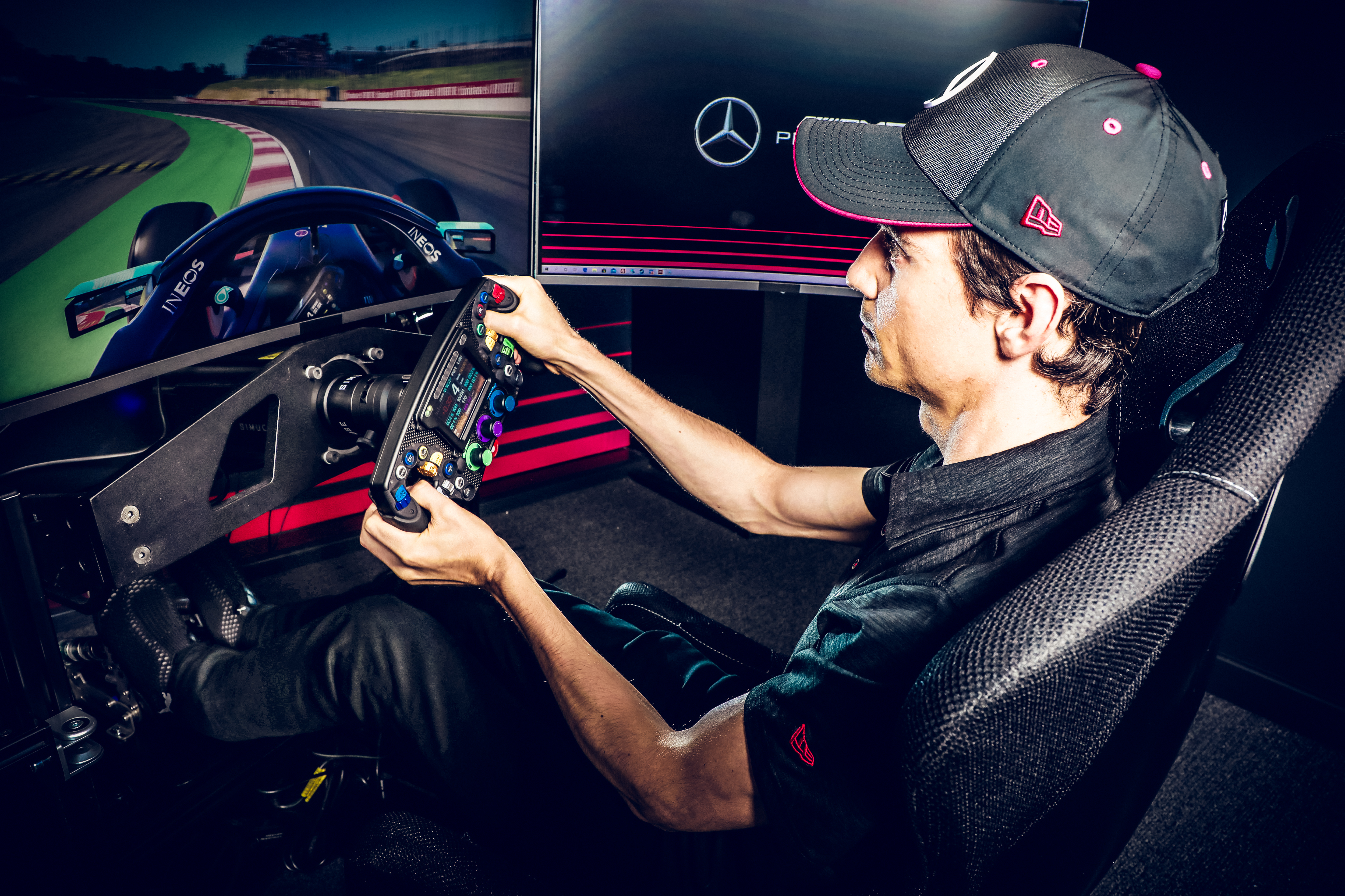 Zespół Mercedes-AMG Petronas Esports w Formula 1 Esports Series 2020