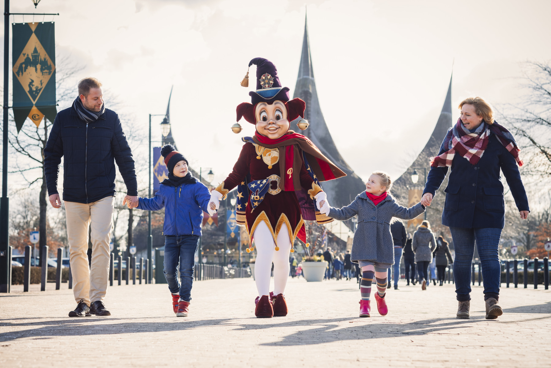 Efteling partners with charity foundation to donate 80,000 park tickets