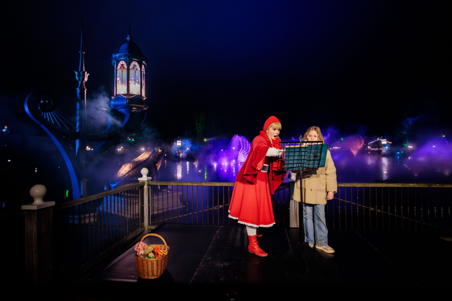 New spectacular water show Efteling Symphonica experiences wondrous ...