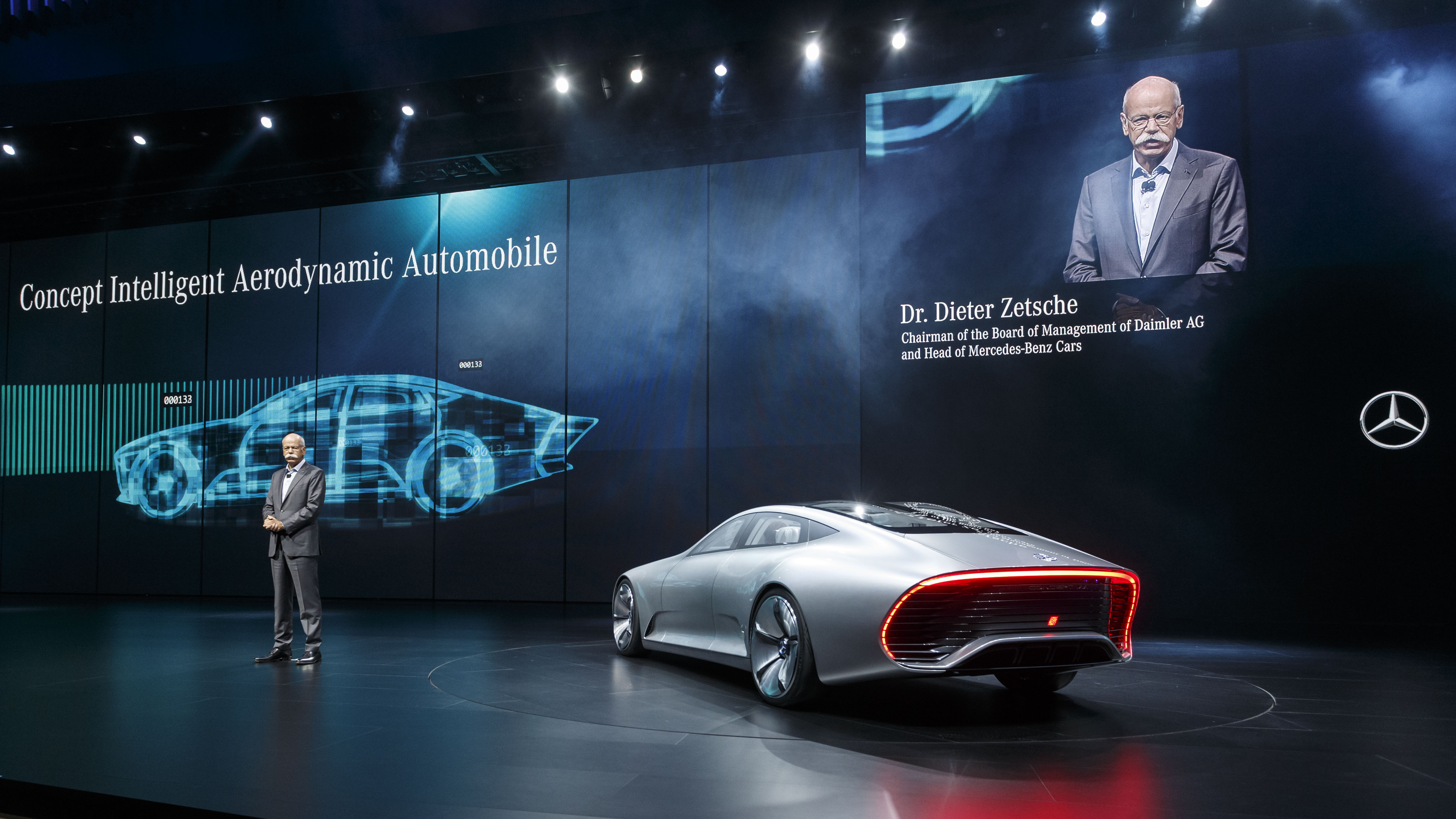 Mercedes-Benz Concept IAA (Intelligent Aerodynamic Automobile)