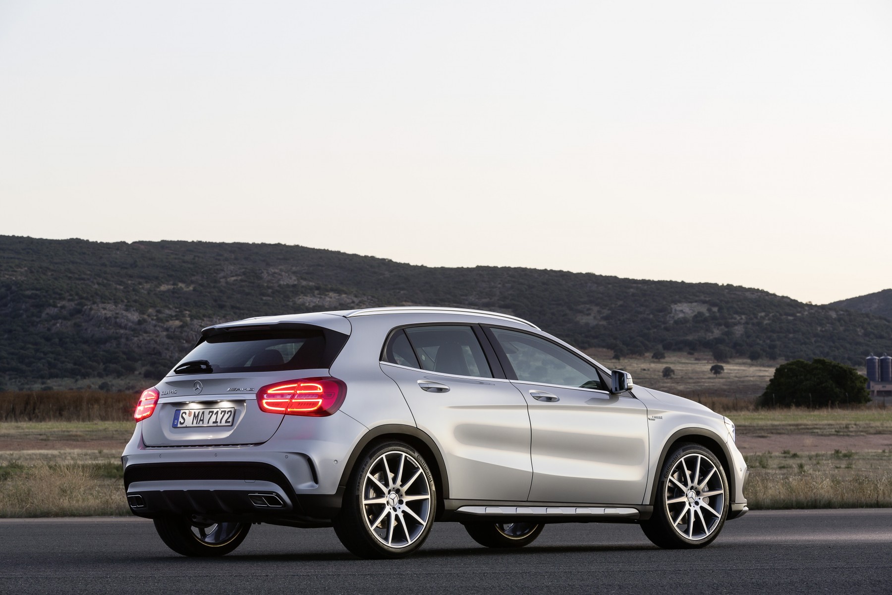 Nuova GLA 45 AMG: Crossover high performance