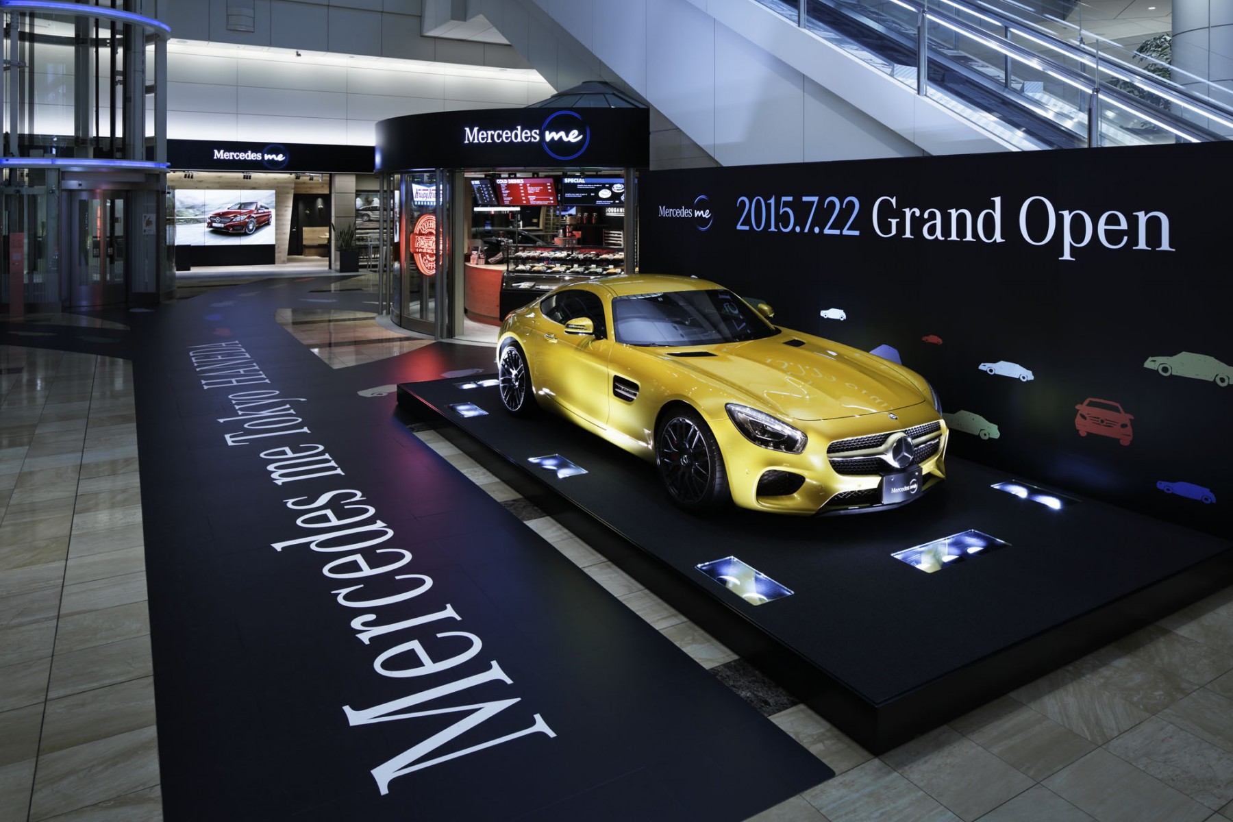Inaugurato il primo Mercedes me Store in Asia