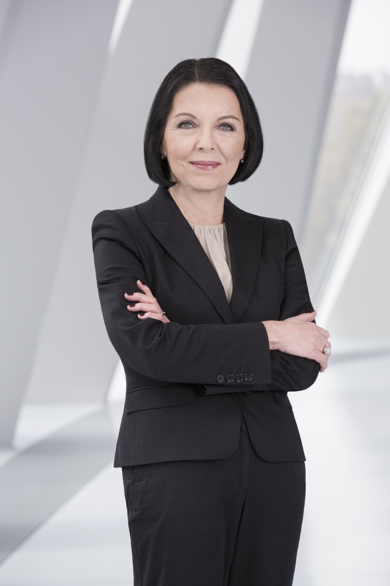 Daimler AG releases Board of Management Member for Integrity and Legal ...