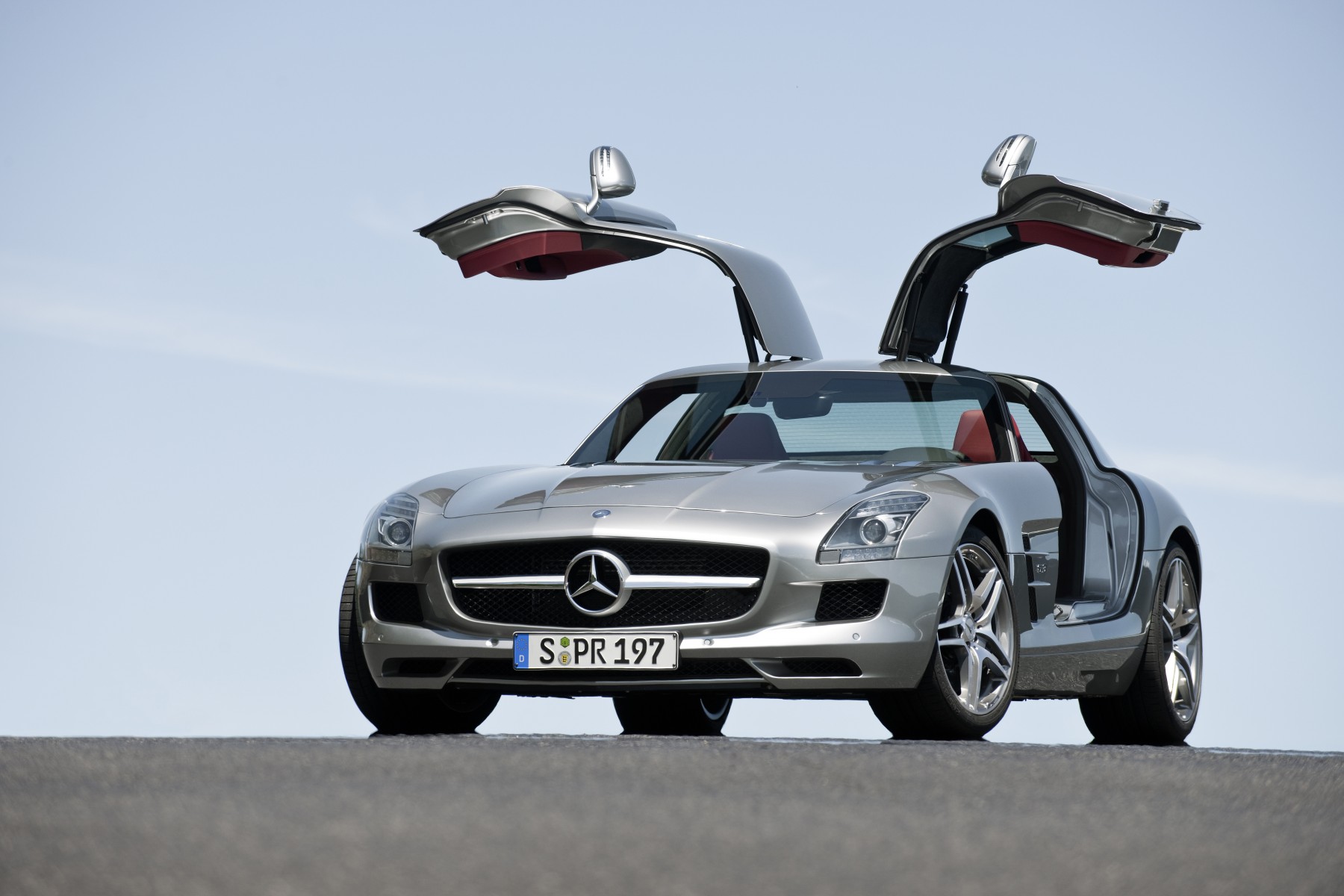 Mercedes-Benz SLS AMG, ML 450 HYBRID e Fuel Cell debuttano al Salone ...
