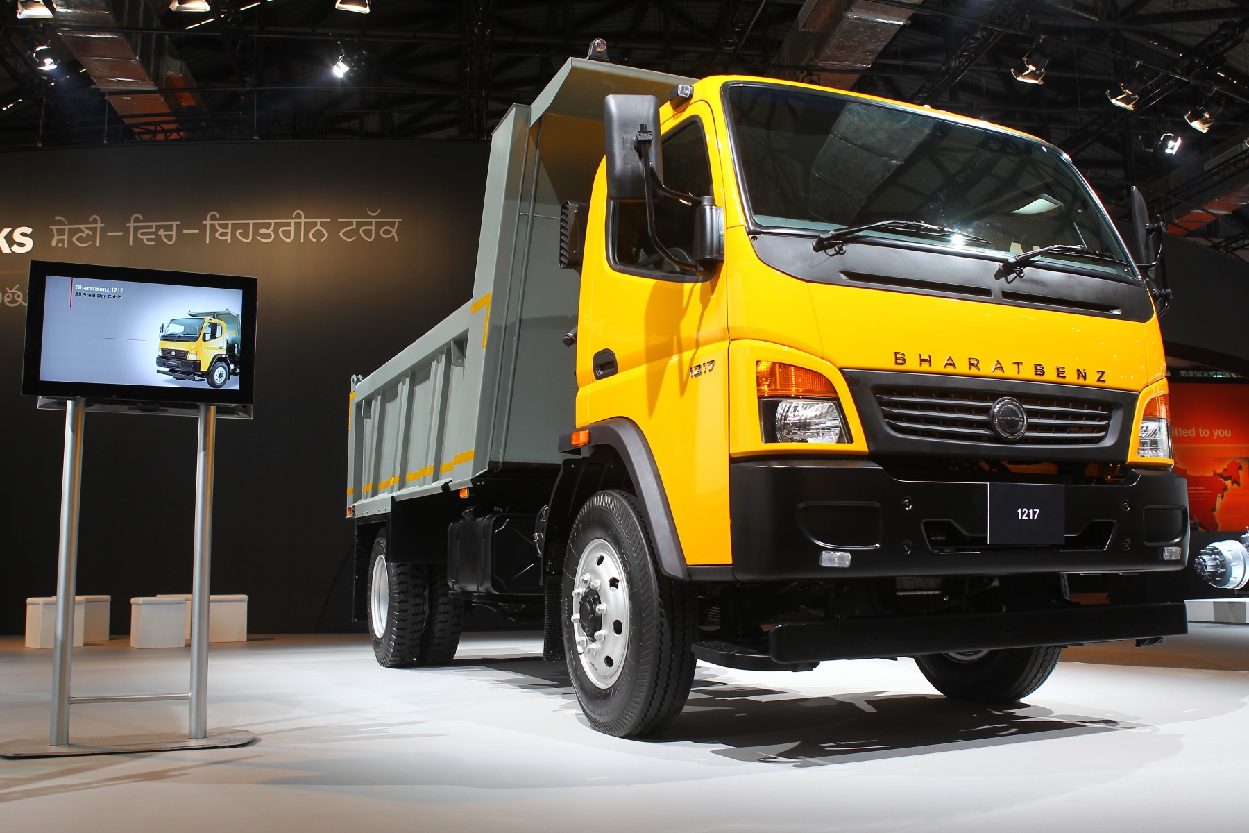 Daimler presenta i nuovi truck BharatBenz per il mercato indiano