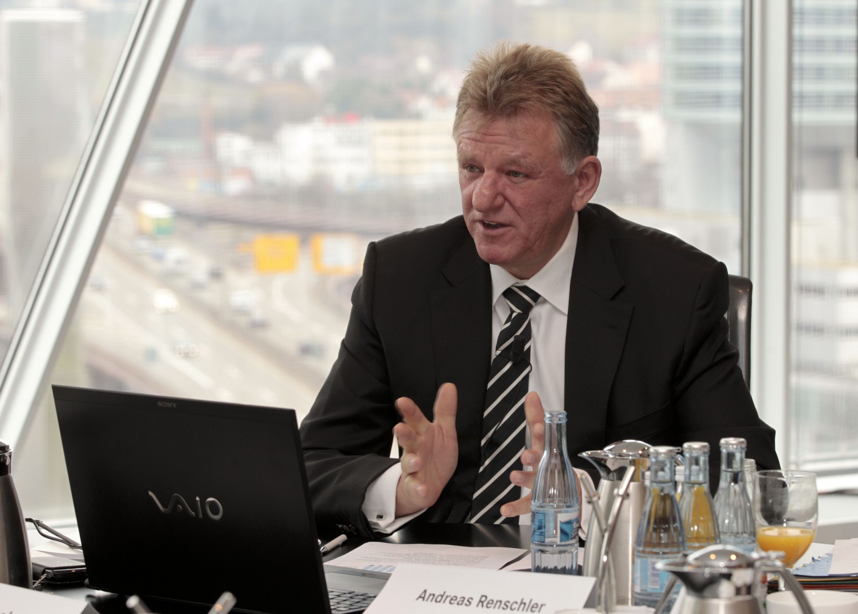 Daimler Trucks Aims to Increase Unit Sales and Market Share in 2012