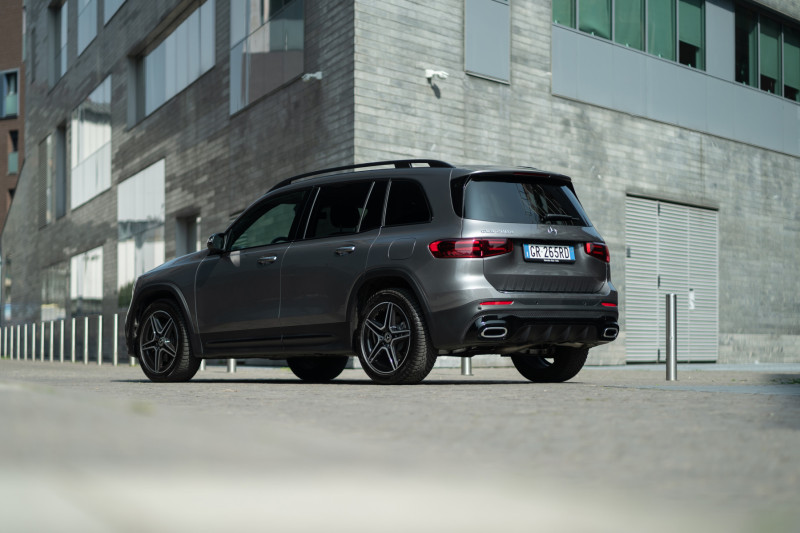 Nuove Mercedes EQB e GLB: i due modelli più versatili della gamma SUV della Stella