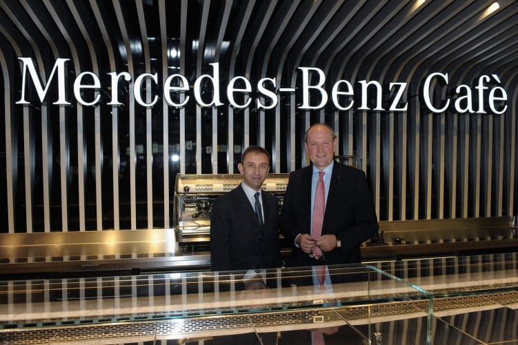 All'aeroporto di Fiumicino il primo Mercedes-Benz Café