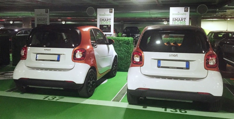 smart center Roma lancia 'smart for Rome' card