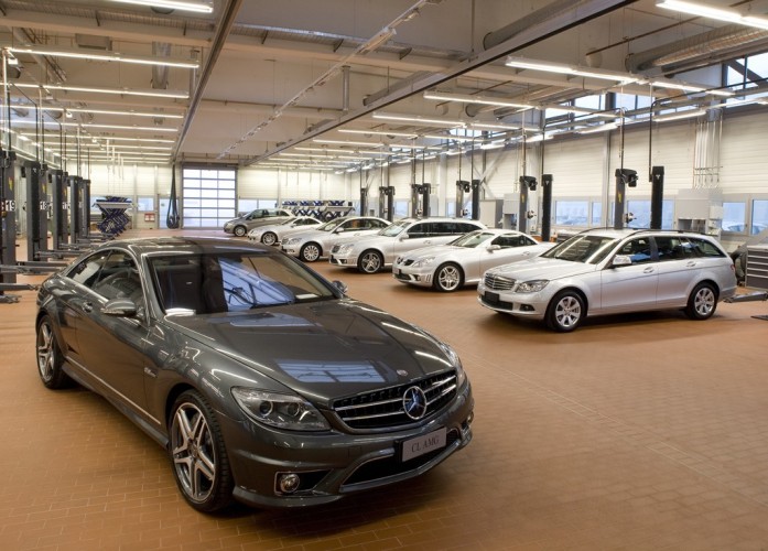 Mercedes-Benz Center Milano