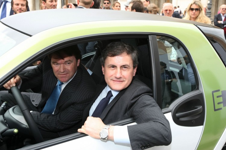 E-MOBILITY ITALY: LA PRIMA SMART ELETTRICA AL SINDACO DI ROMA, GIANNI ...