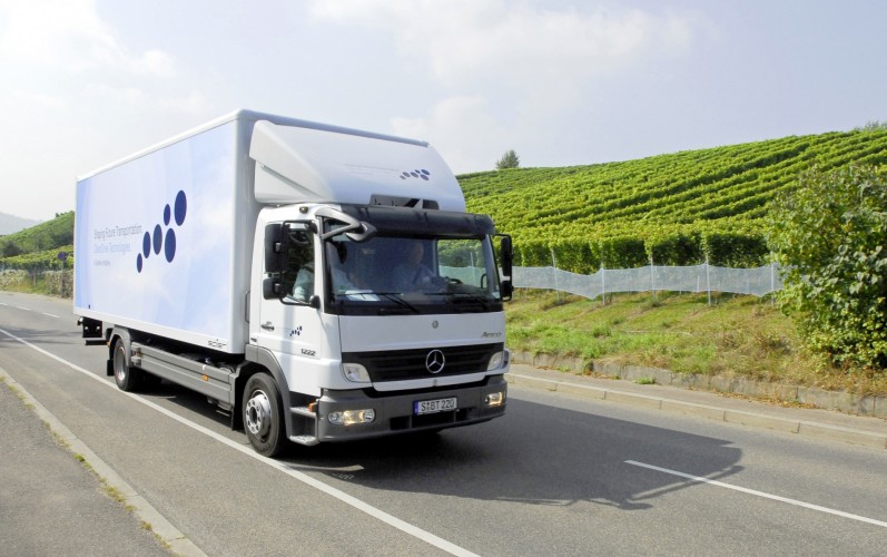 Atego BlueTec Hybrid: distribuzione ecosostenibile