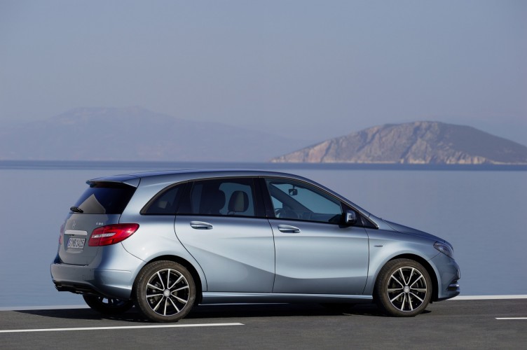 La nuova Mercedes-Benz Classe B: Sports Tourer compatta