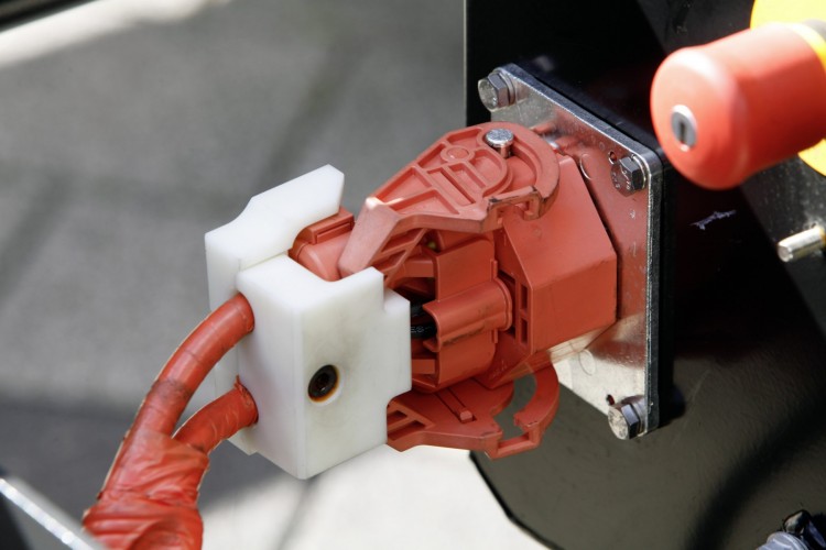 Dieci Mercedes-Benz Atego Hybrid consegnati a Deutsche Post DHL