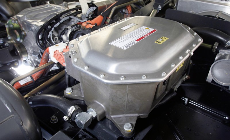 Dieci Mercedes-Benz Atego Hybrid consegnati a Deutsche Post DHL