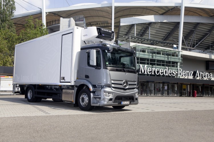 Mercedes-Benz a truckEmotion - Anteprima italiana del nuovo Antos