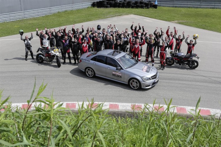 Driving Performance - Mercedes-AMG main sponsor di MOTORRAD-HELDEN