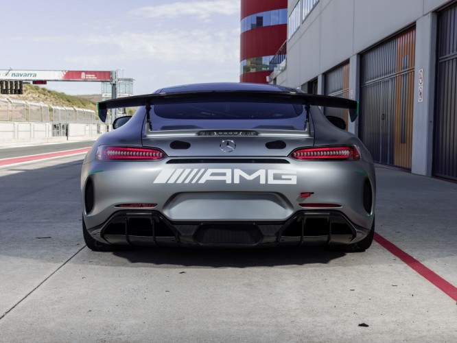 Mercedes-AMG GT4 – una nuova classe High Performance