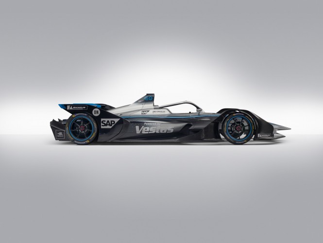 Beginning of a new era: Mercedes-Benz EQ Formula E Team presents new ...