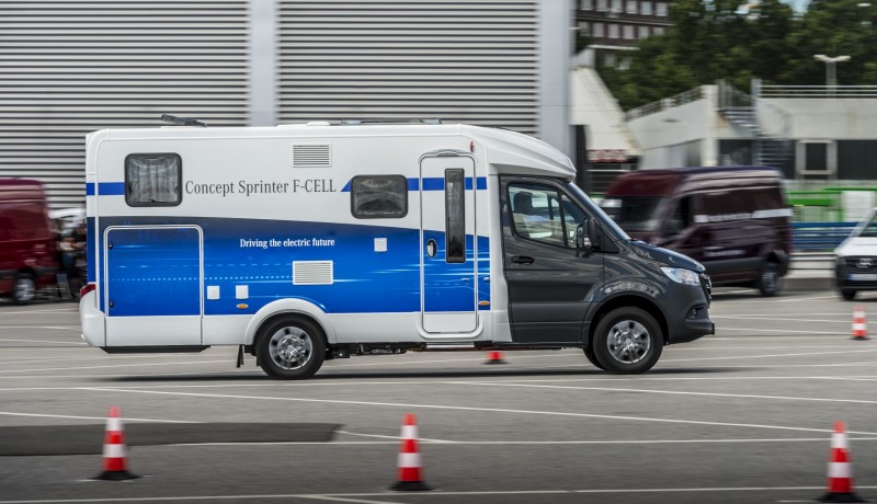 Mercedes-Benz Vans presenta il concept F-CELL Sprinter