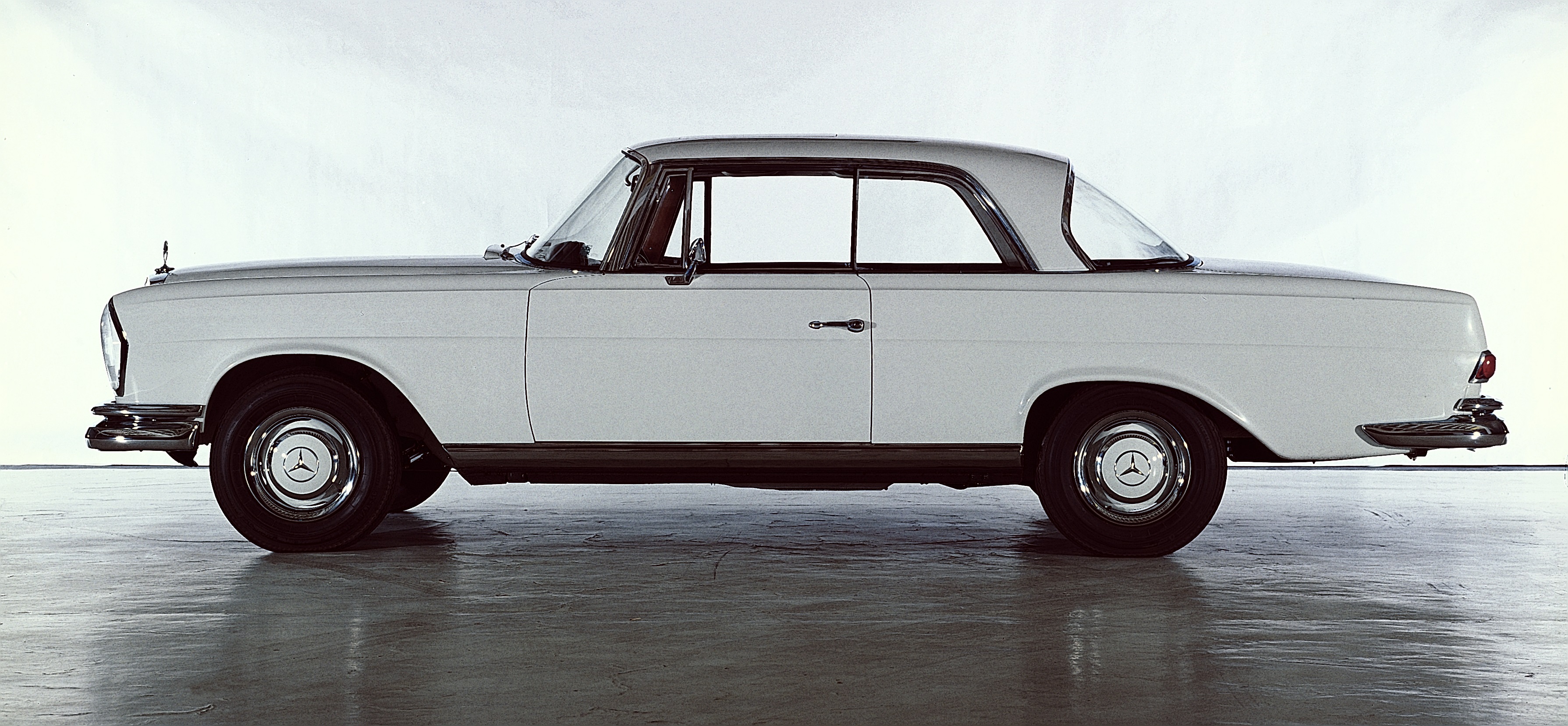 Defining Class Since 1886: Mercedes-Benz Italia protagonista ad Auto e ...