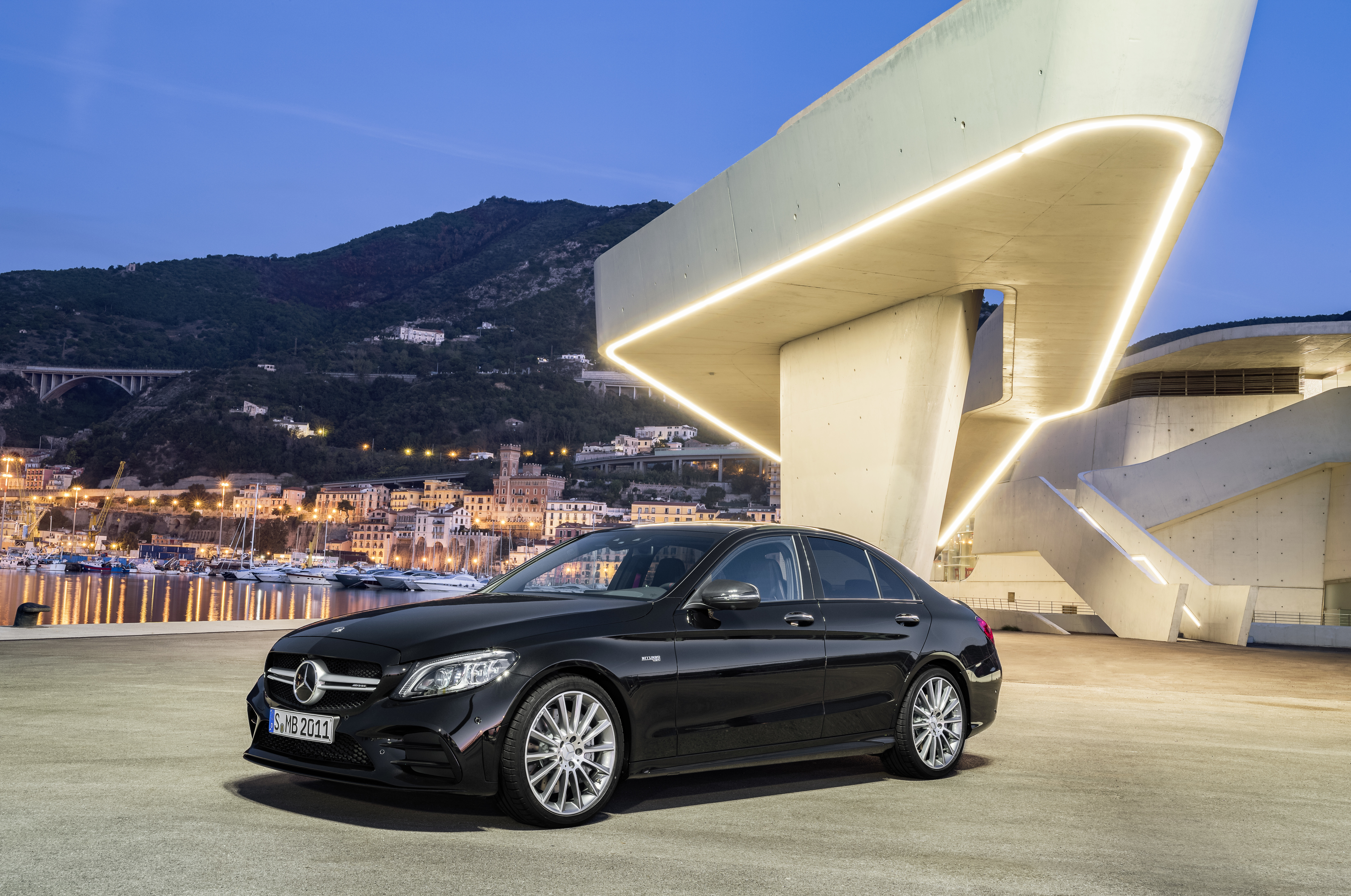 Nuova Mercedes-AMG C 43 4MATIC Berlina e Station-wagon