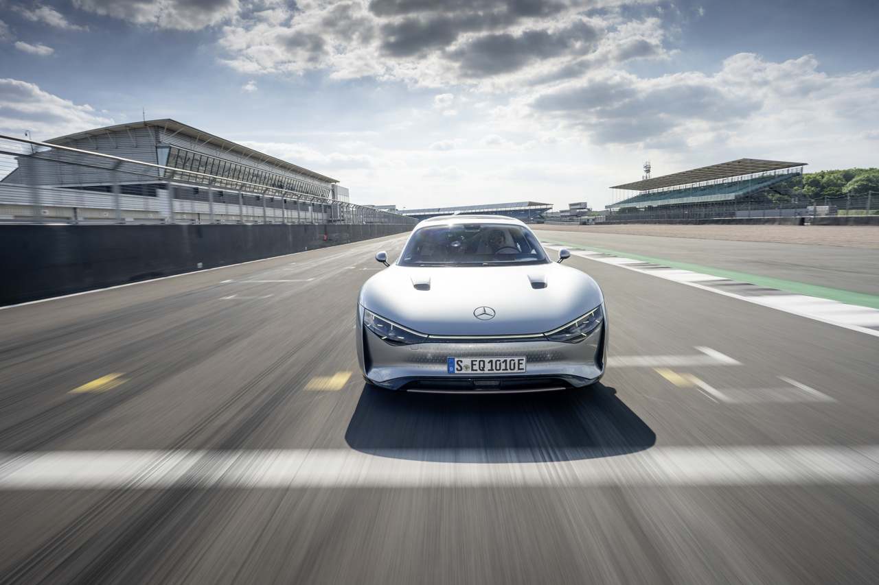 Le VISION EQXX bat son propre record d'efficience lors d'un road trip ...