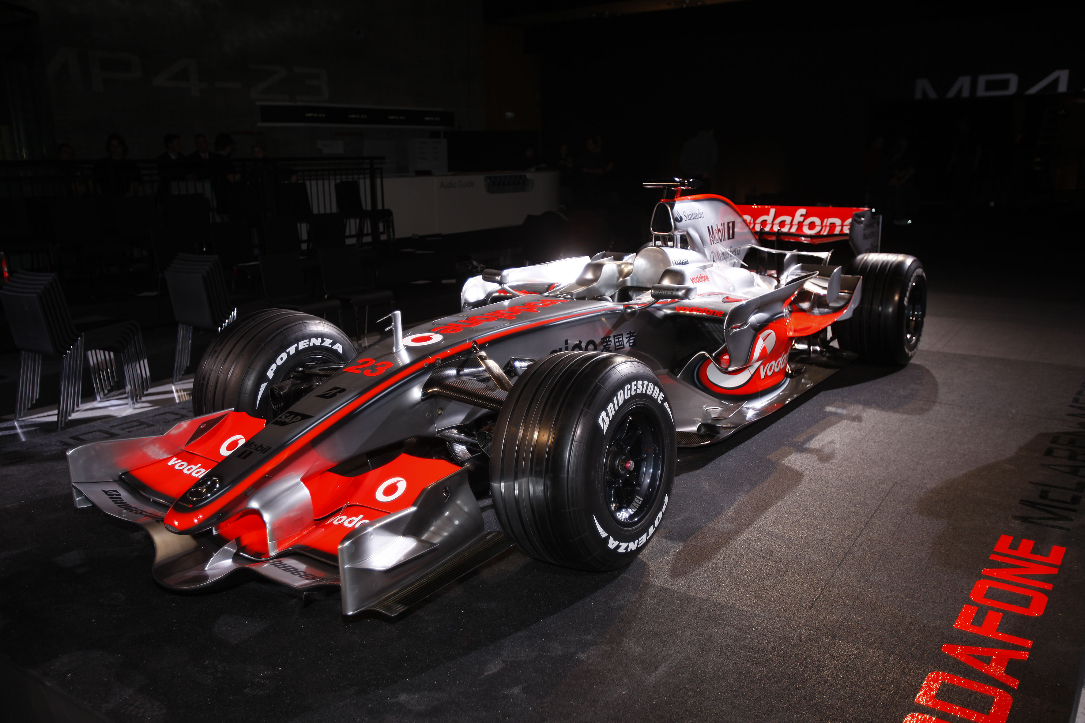 Saison 2008 de Formule 1: présentation de l'écurie Vodafone McLaren ...