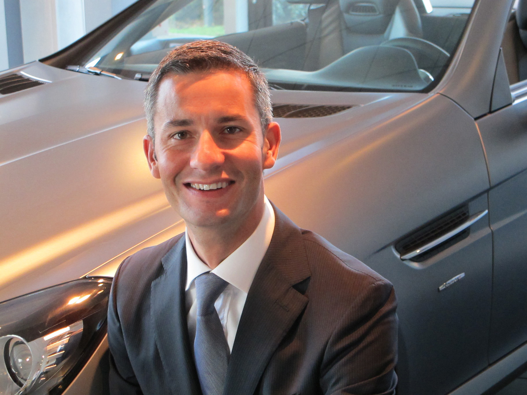 Pierre-Emmanuel Chartier est nommé Directeur Général Own Retail VP et ...