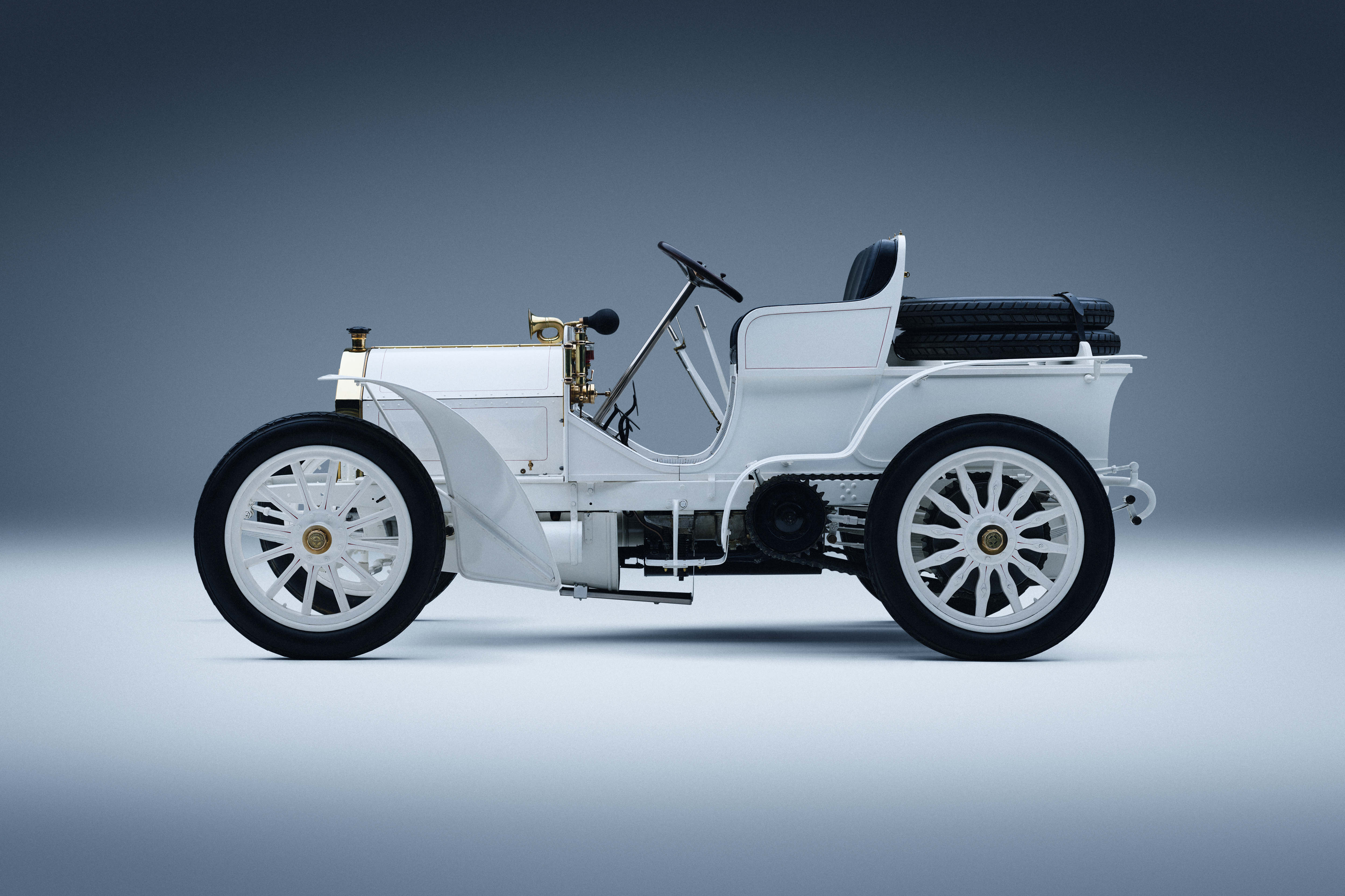 140 ans d'innovation : Mercedes-Benz façonne l'avenir de la mobilité ...