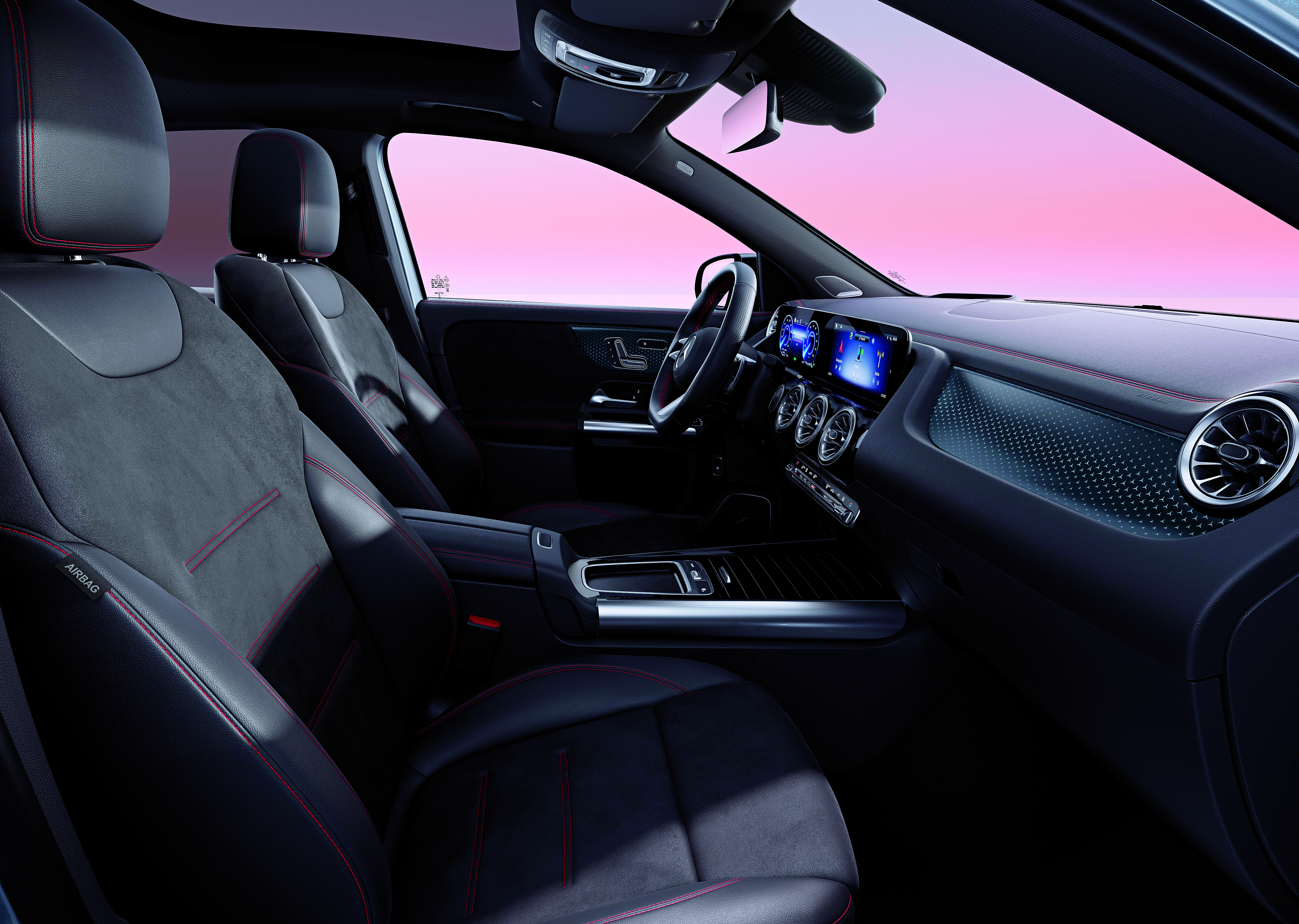 新型「EQA」を発売