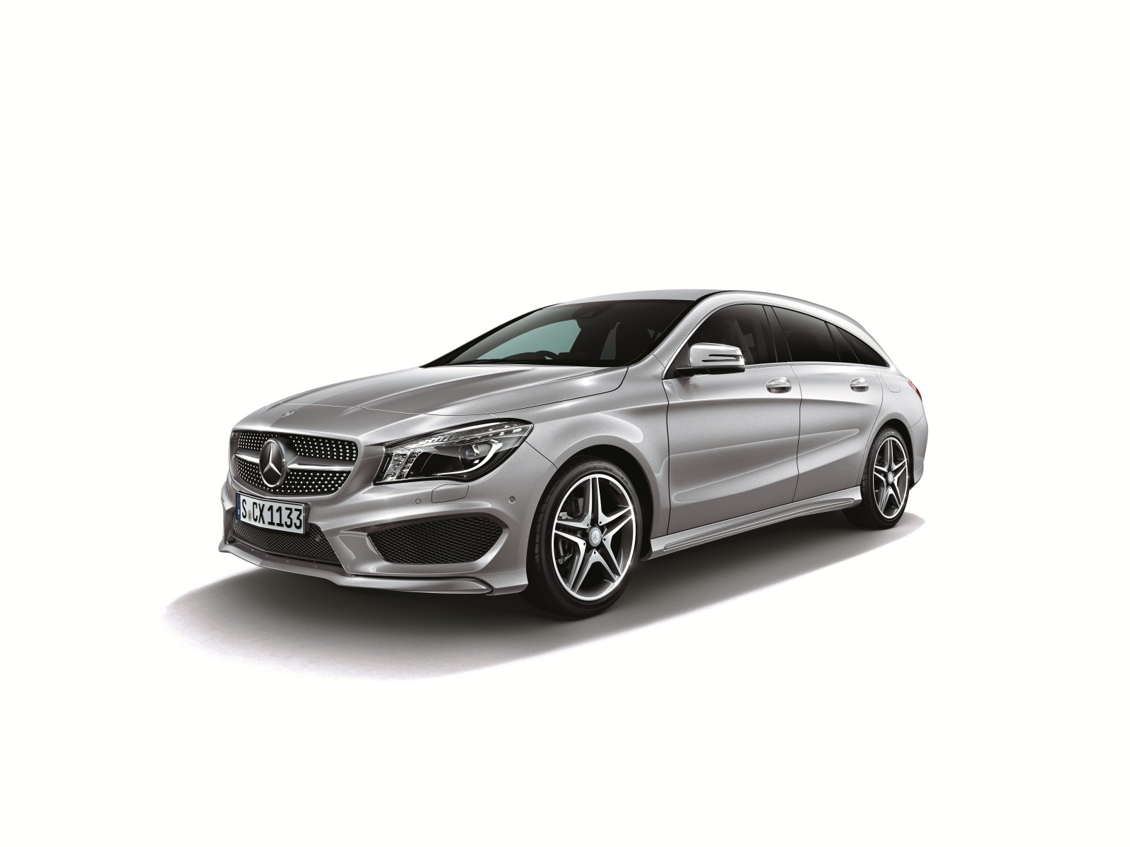 「CLA シューティングブレーク」を発表