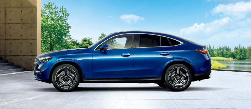 「GLC 220 d 4MATIC Sports (ISG) 」、「GLC 220 d 4MATIC Coupé Sports (ISG) 」を追加