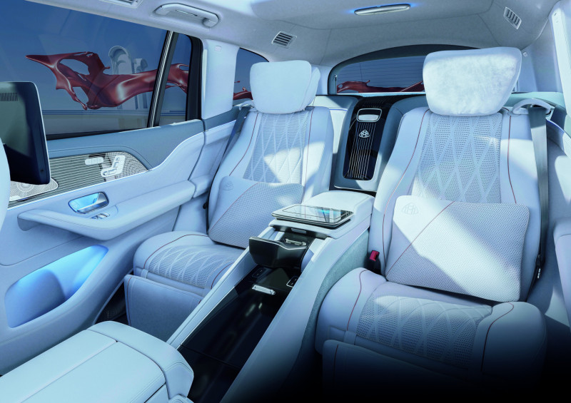 新型「GLS」および「メルセデス・マイバッハGLS」を発売