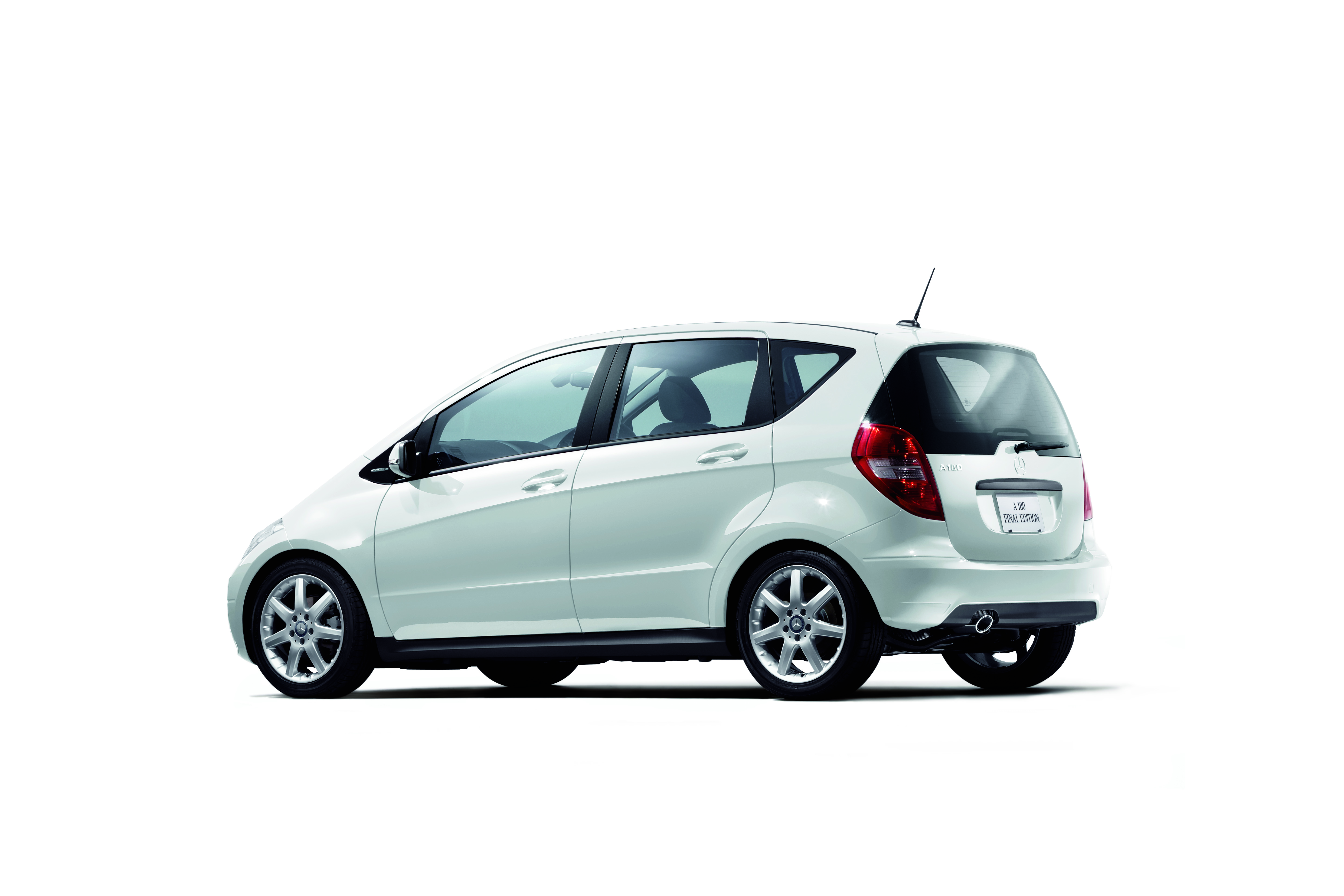 A 180 FINAL EDITIONを限定発売