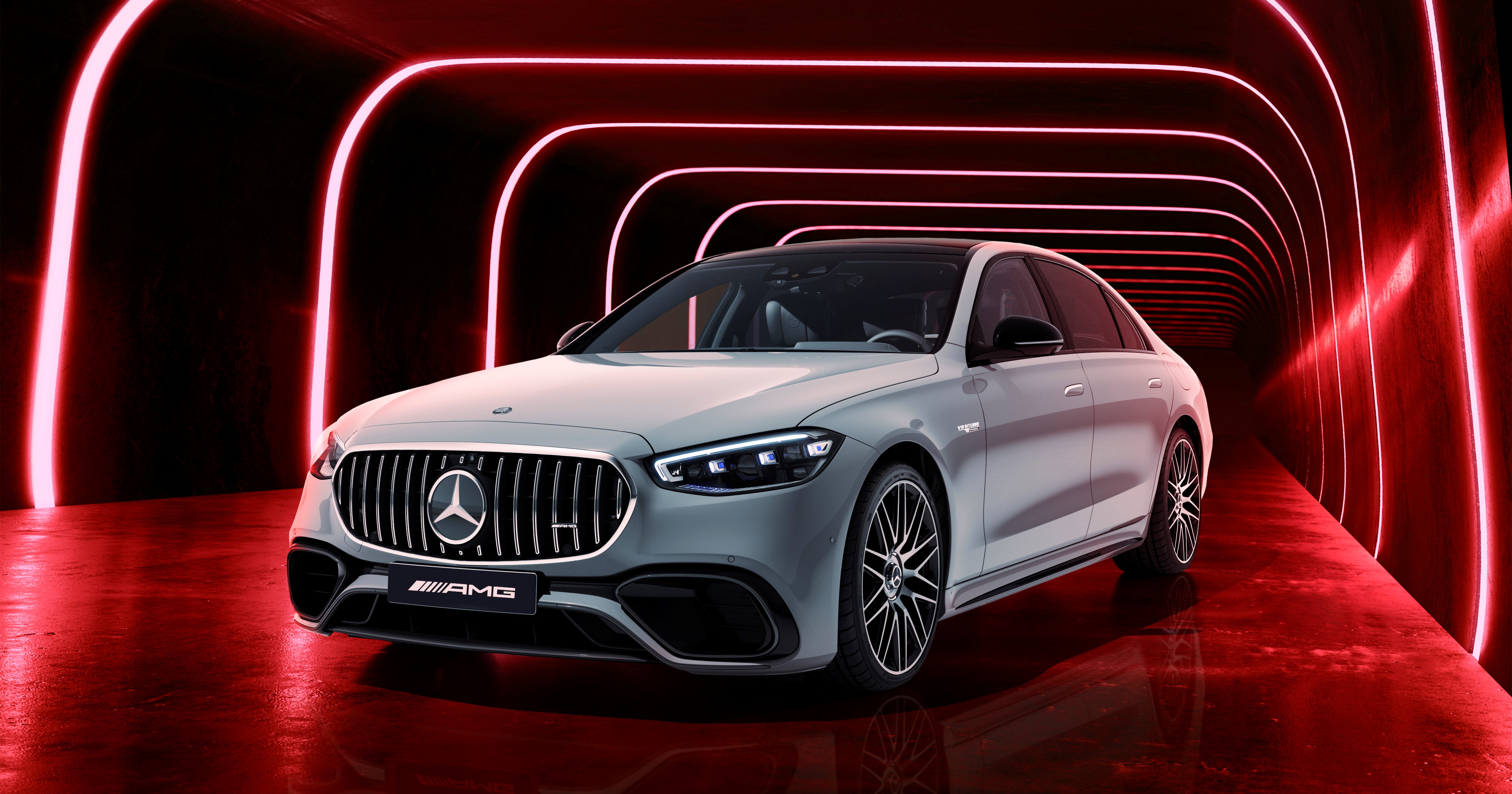 メルセデスAMG S 63 E PERFORMANCE Edition1を限定発売