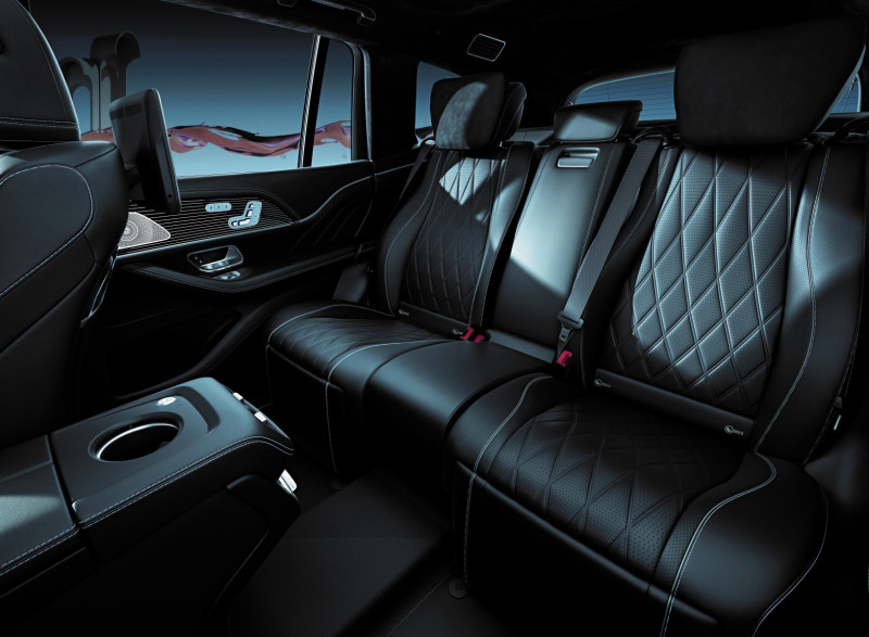 新型「GLS」および「メルセデス・マイバッハGLS」を発売