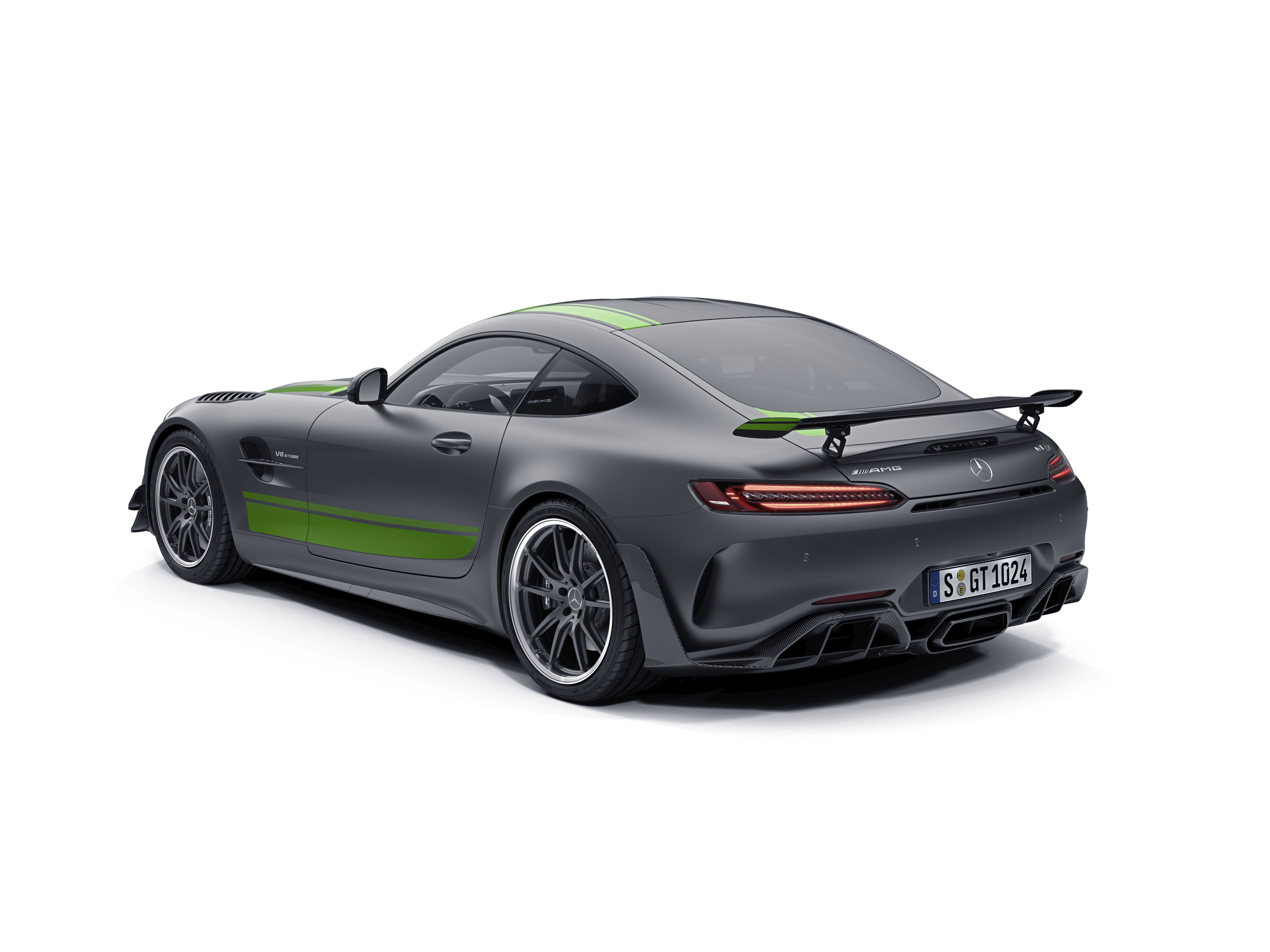 メルセデスAMG GT R PROを発表