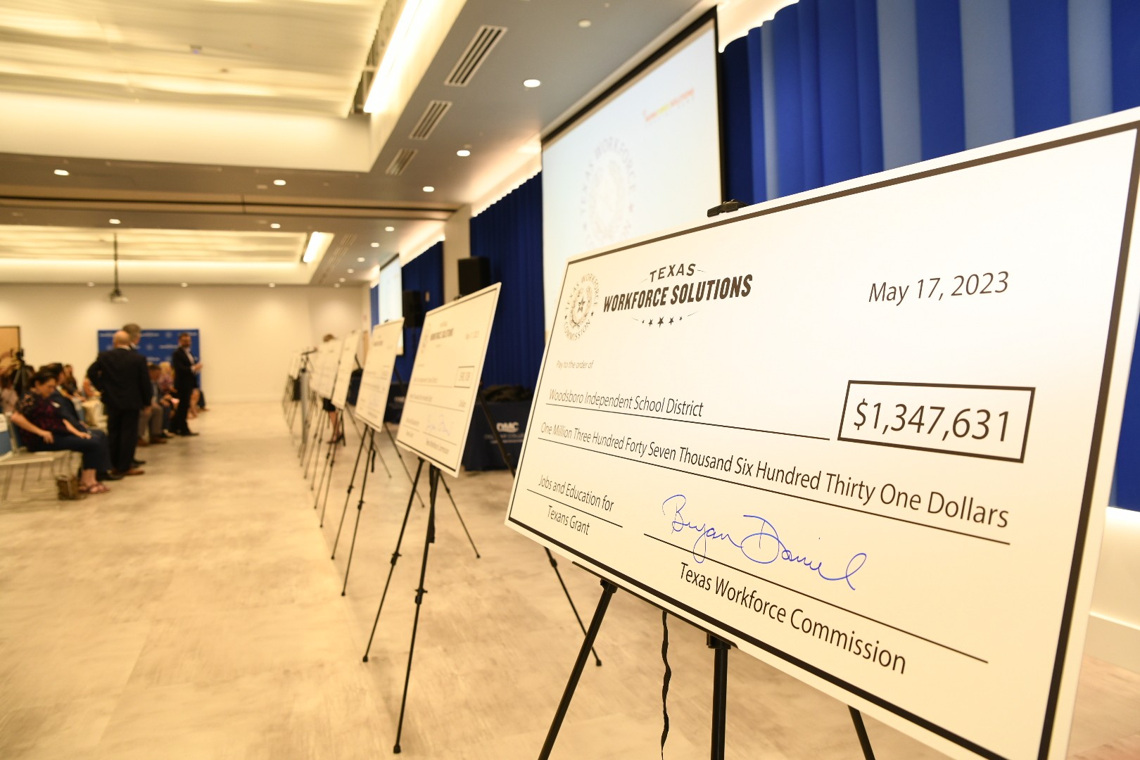 DMC Hosts Texas Workforce Commission’s Local JET Grant Check Ceremony ...