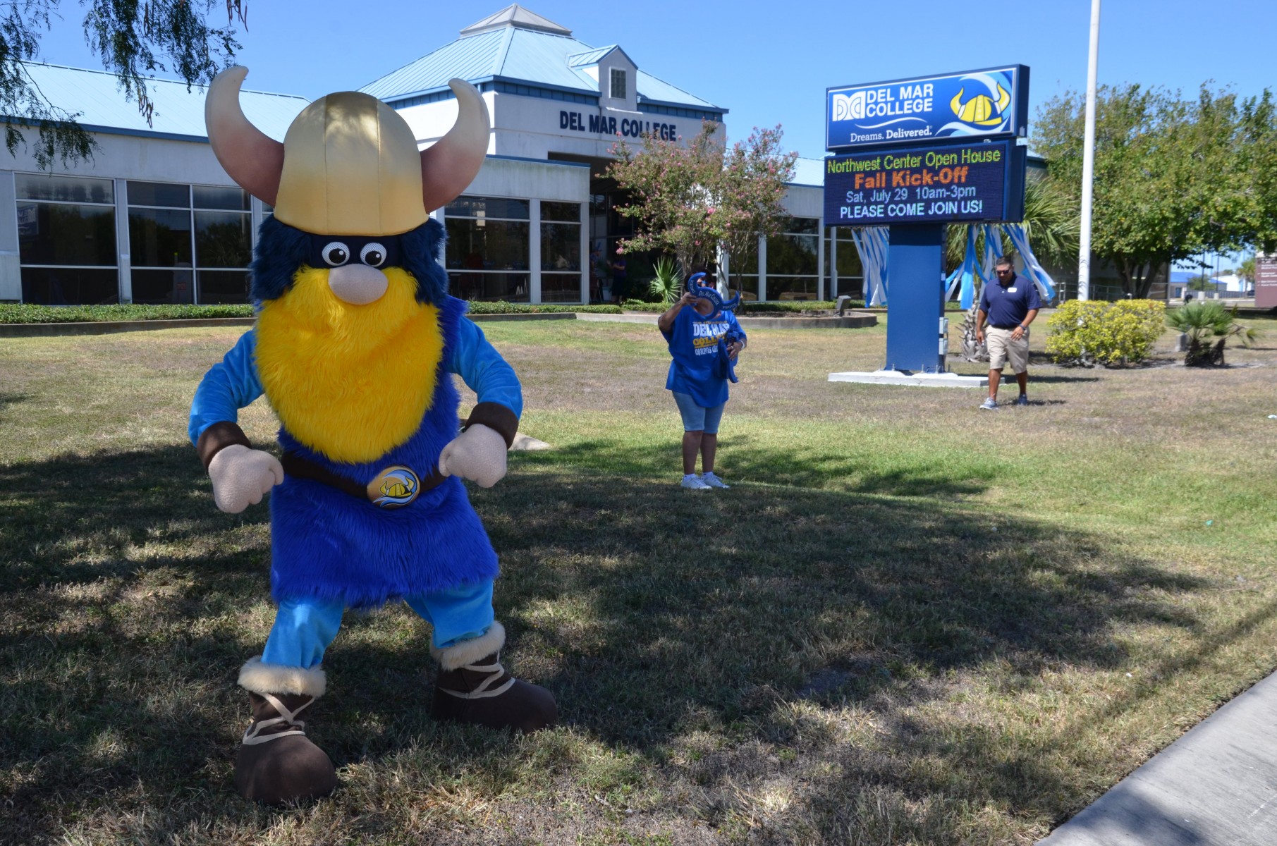 Del Mar College Northwest Center Hosting Open House on April 25