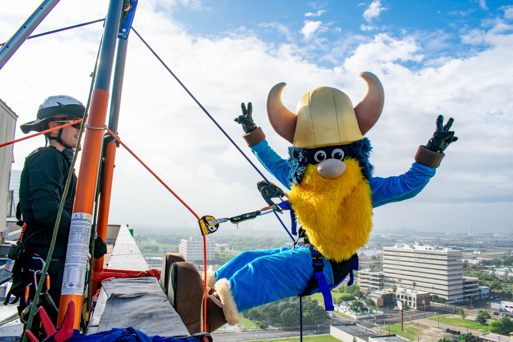 DMC Foundation’s Over the Edge Fundraiser: A Second Annual Success
