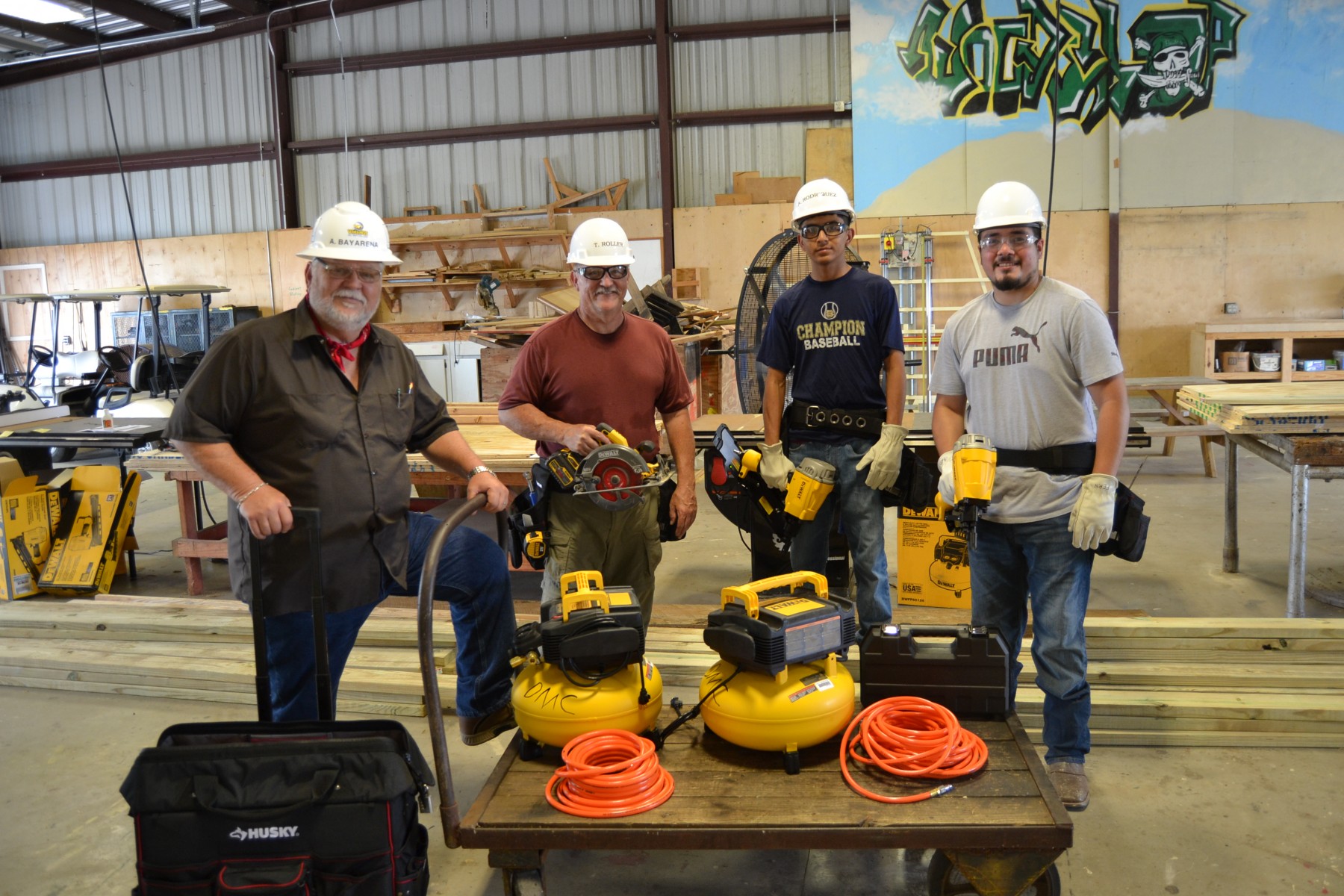 Want to learn carpentry and help rebuild Texas? Free training program ...