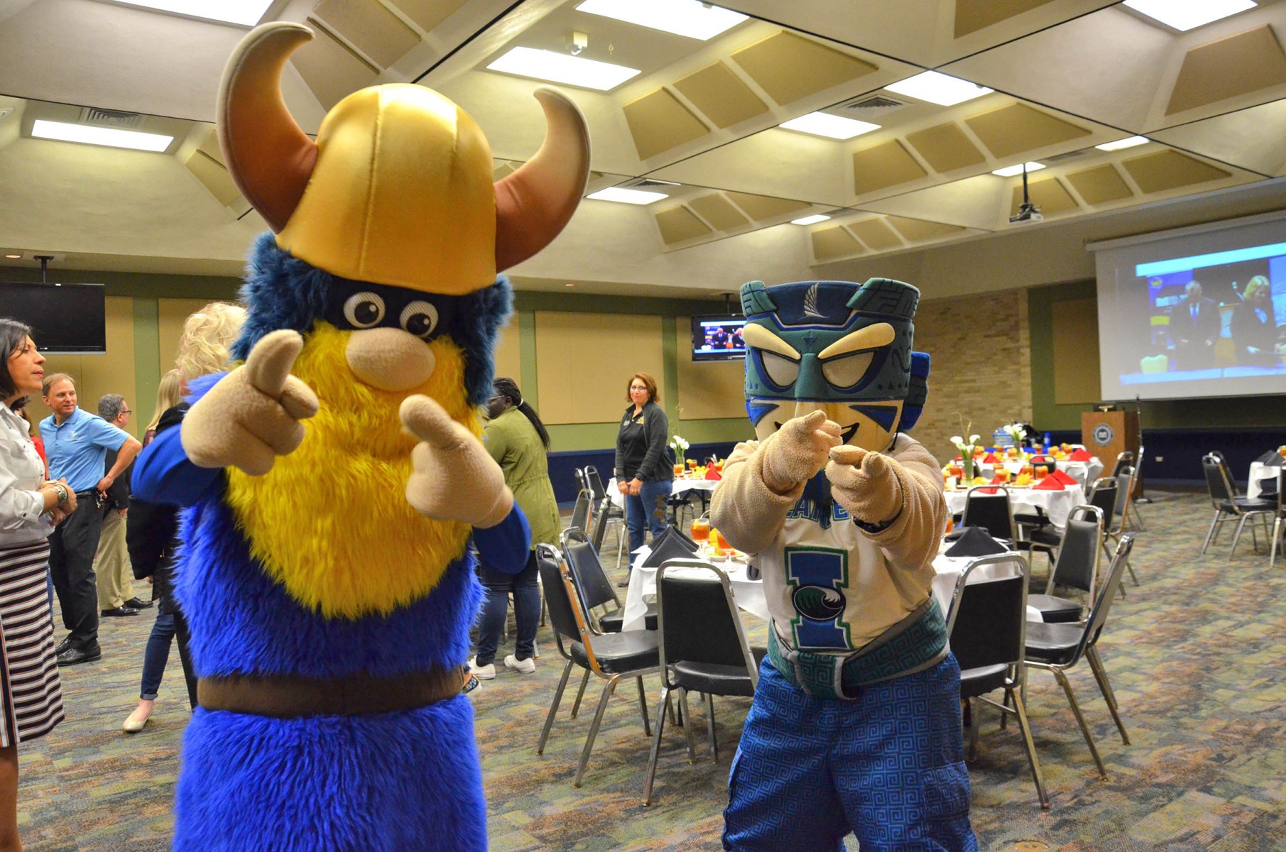 College and University Leadership Celebrate Success of Viking Islander ...