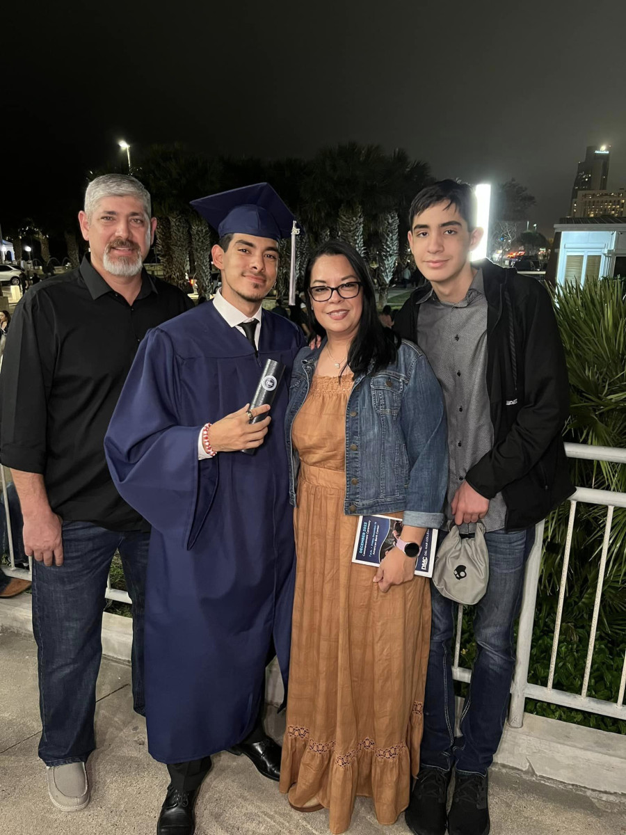 Del Mar College “Prospective” Graduates Took Center Stage at American ...