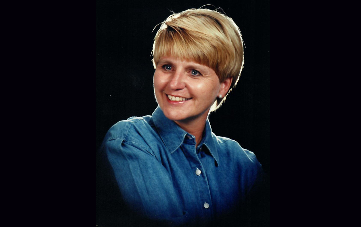 Marjorie Smith, Wife of National Commander, Passes at 68