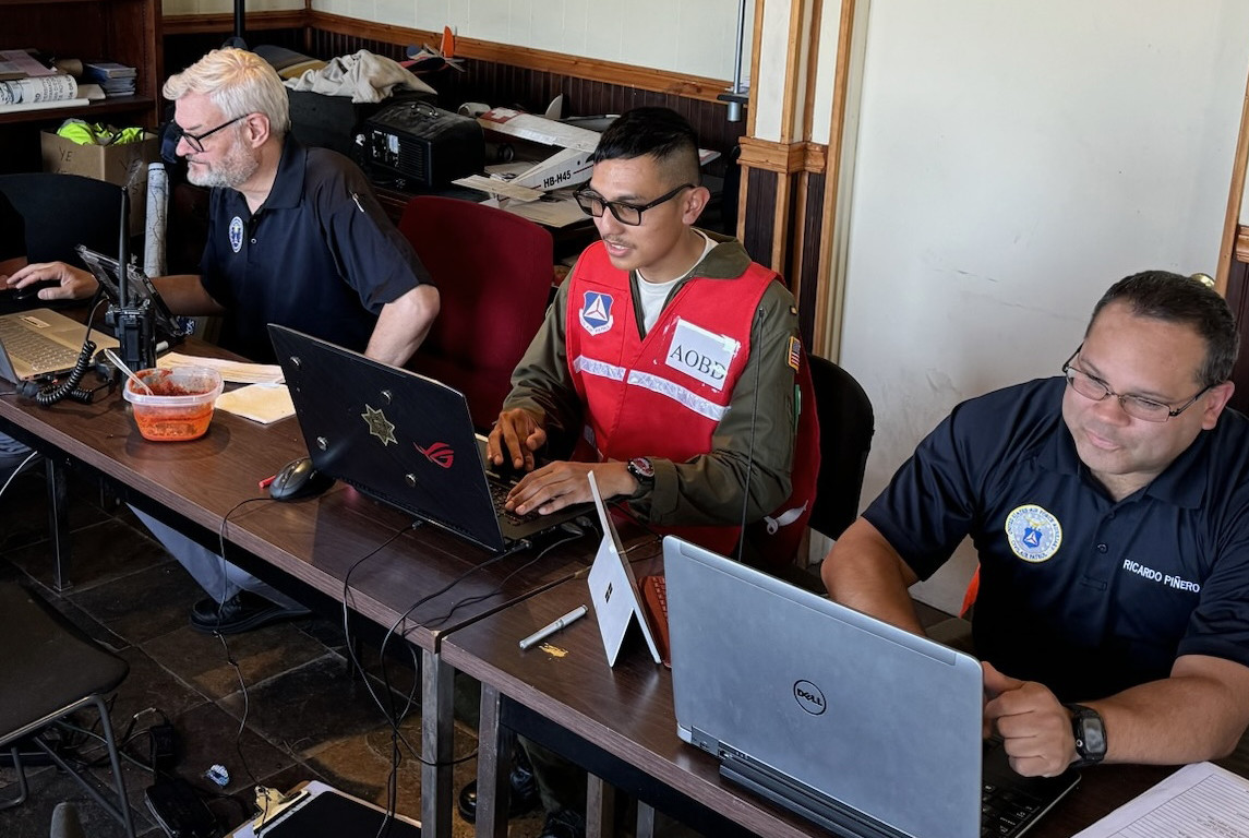 California Wing Conducts Emergency Services Training