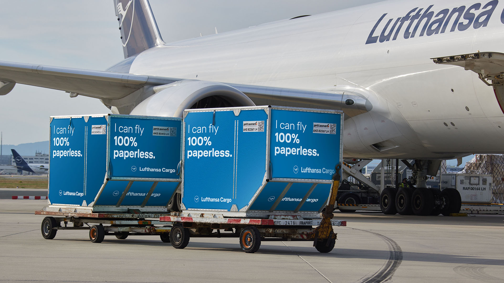 Kuehne+Nagel and Lufthansa Cargo pioneer paperless logistics